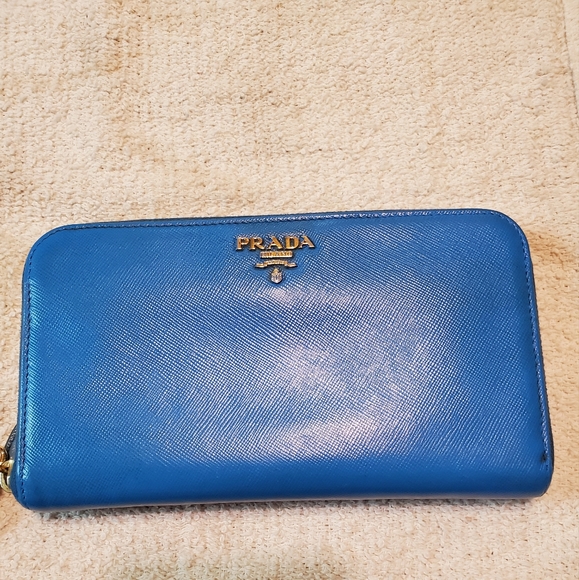Prada | Bags | Authentic Prada Zippy Wallet With Detachable Unbranded ...